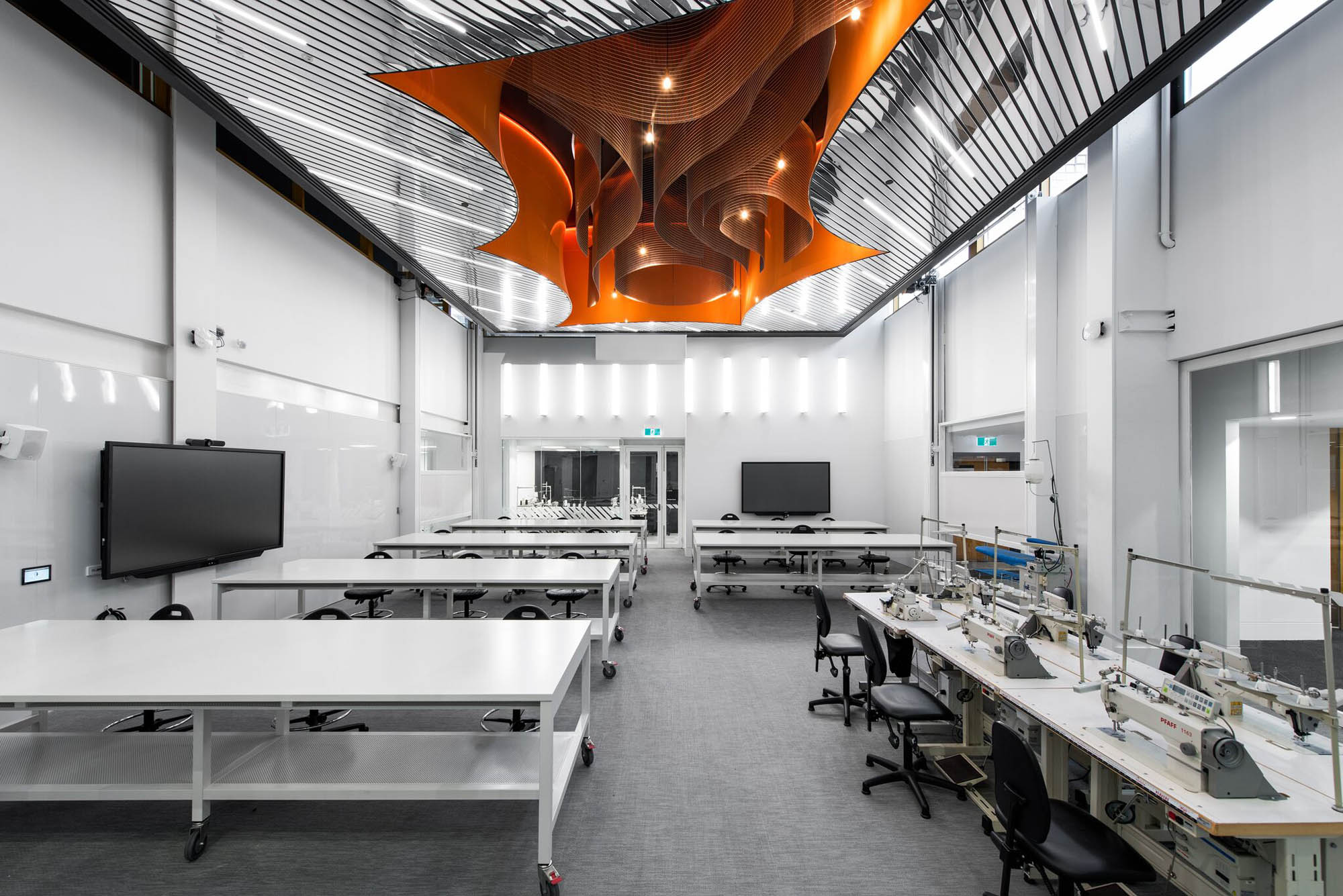 RMIT School of Fashion and Textiles | Schiavello Construction